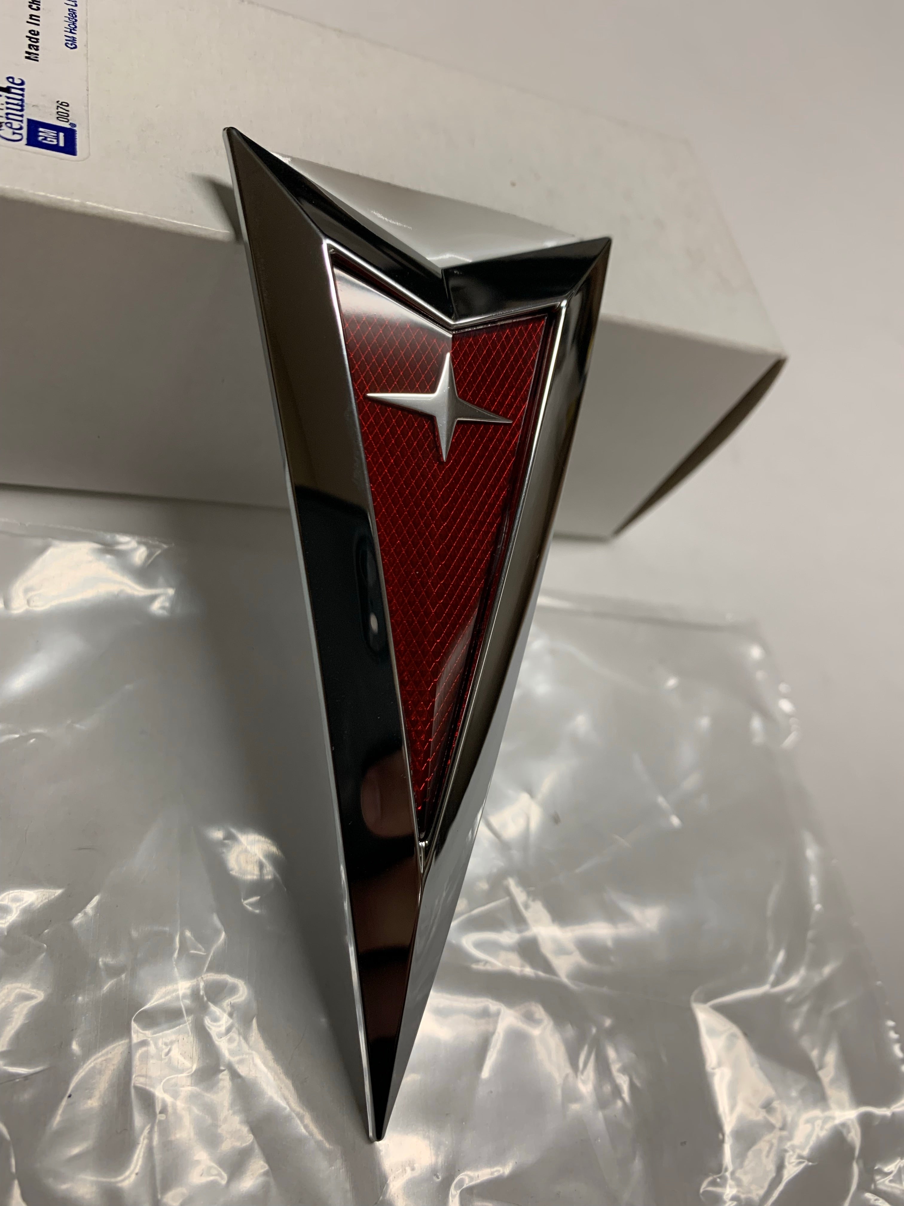 Pontiac G8 OEM Trunk Emblem 92205490 – East Coast Holden Parts